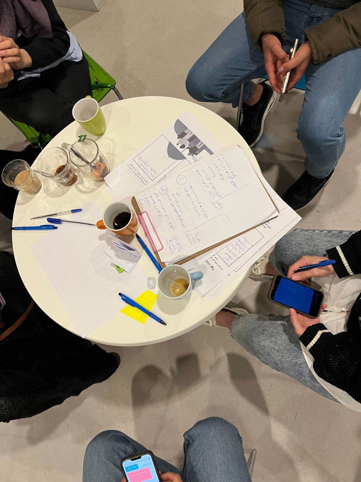 Kennis door, voor en over nieuwkomers - Open Embassy